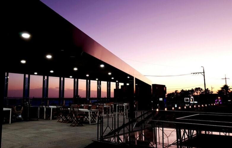 Jeju Gladsheim Hotel - 중문동