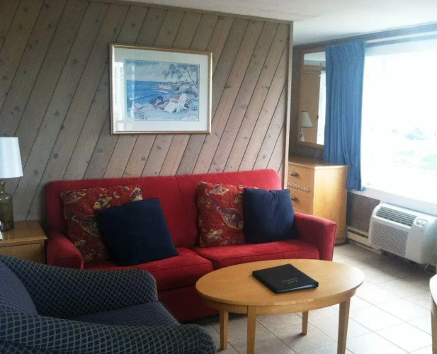 Mariner's Point Resort - Falmouth, MA
