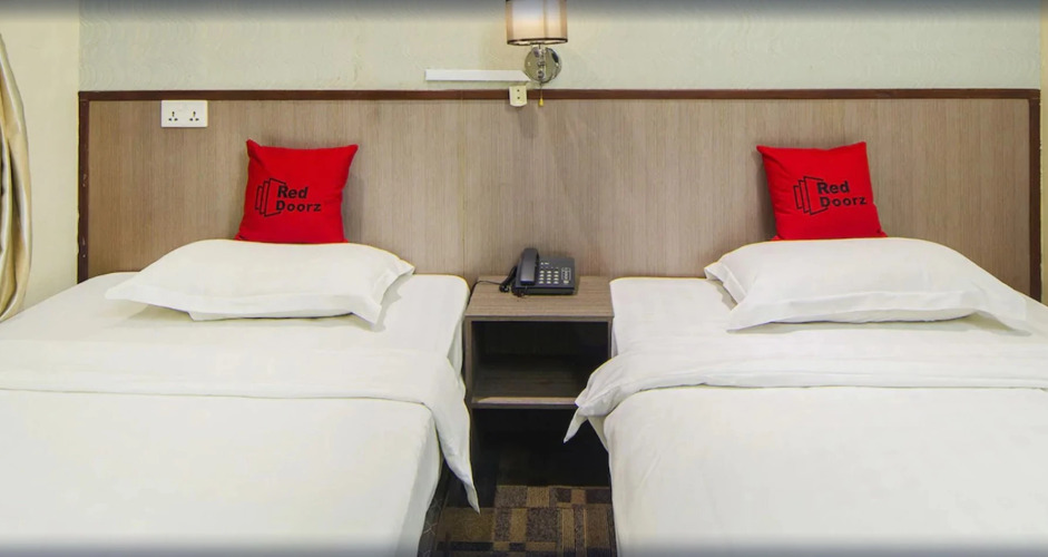 Reddoorz Plus Near Lavender Street - ゲイラン