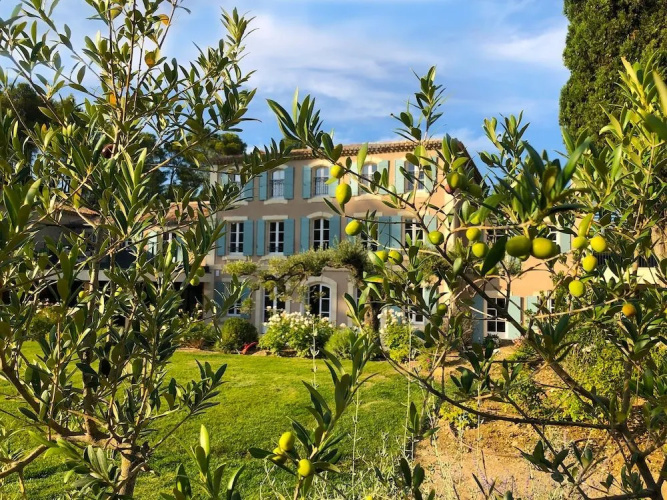 Domaine De Valmouriane - Les Baux-de-Provence