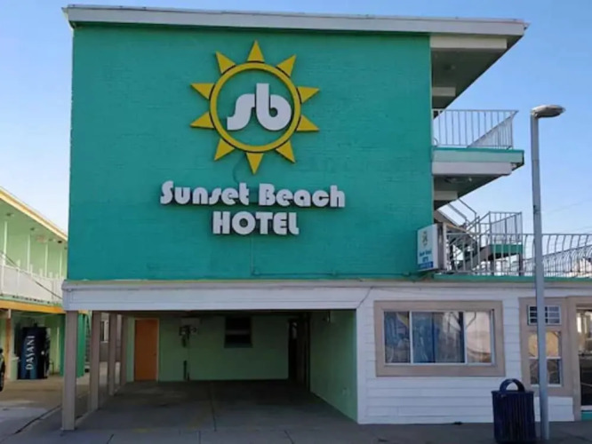 Sunset Beach Hotel - Stone Harbor, NJ