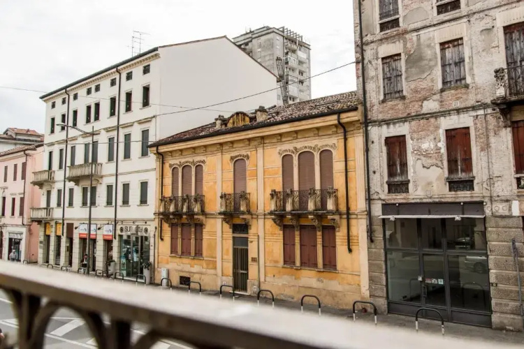 Intero Appartamento Nel Cuore Di Vicenza - Vicenza