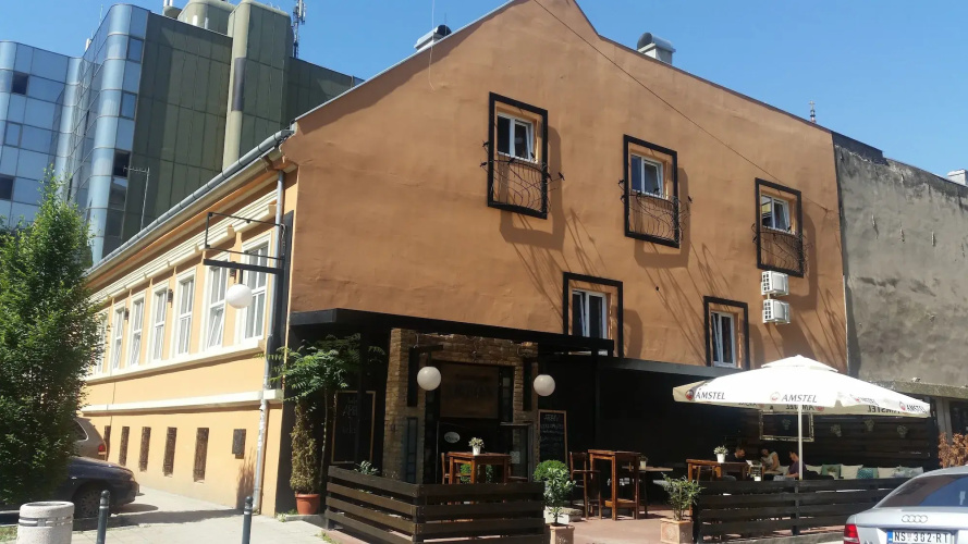 Hotel Arhiv - Novi Sad