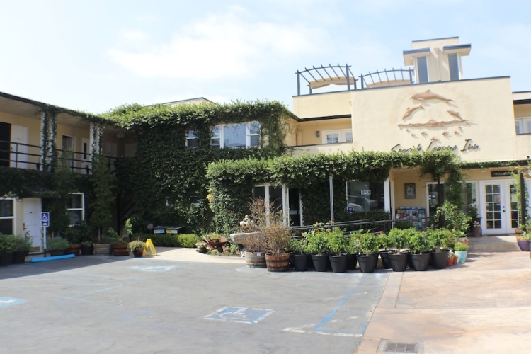 Seacliff Laguna Inn - Aliso Viejo, CA