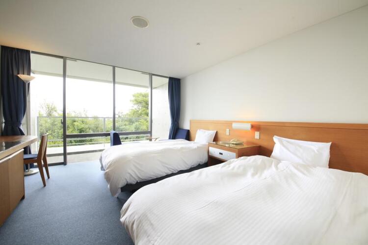 Toto Seawind Awaji - Sumoto