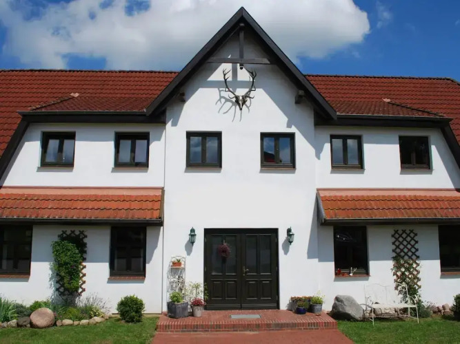 Studio In Dargun With Pool Near Lake Kummerow - Dargun