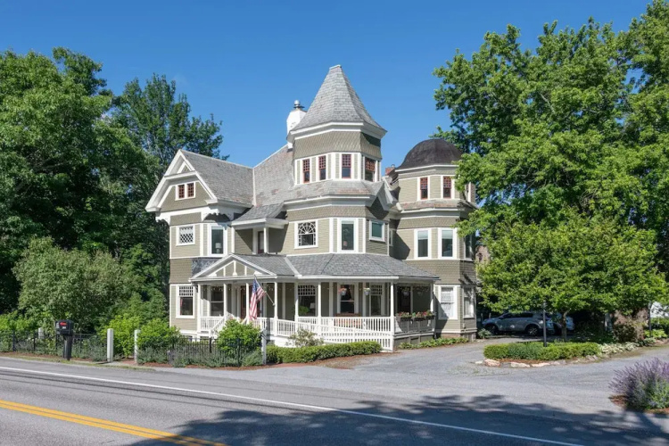 Sinclair Inn Bed And Breakfast - Vermont