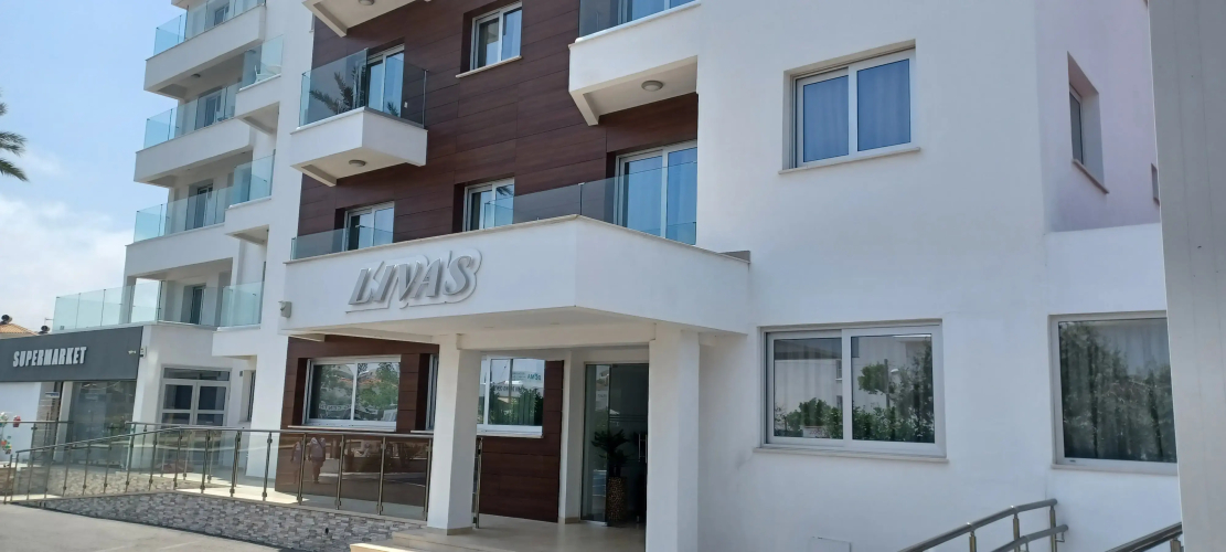 Livas Hotel Apartments - Паралимни