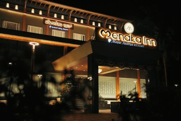 Hotel Menaka Inn Dharwad - Dharwad