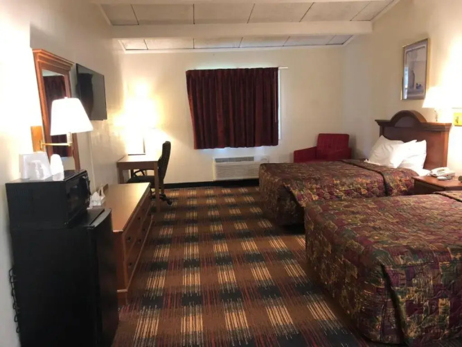 Red Carpet Inn North Syracuse - Syracuse, NY