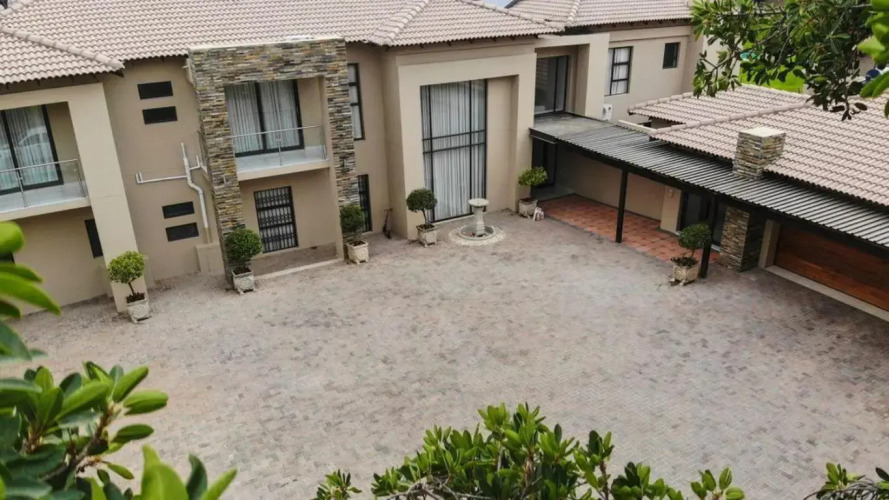 Letsatsing Lodge - Rustenburg