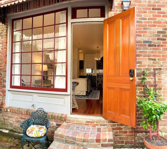 French Quarter Lanaux Mansion B & B - New Orleans, LA