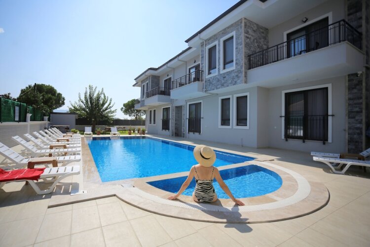Bright House Apart - Ekincik Koyu