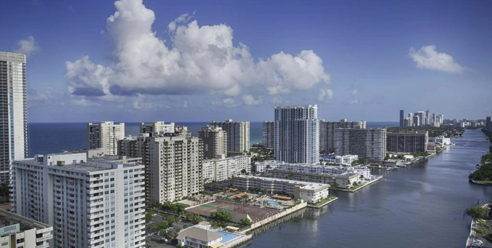 Beachwalk Vacation - Caribe