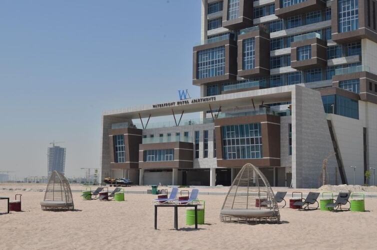 Water Front Apartments - Lusail