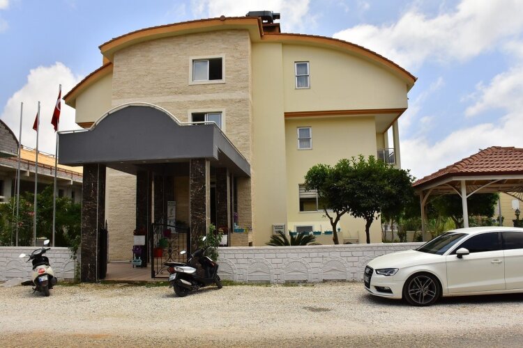 Nora Suit Hotel - Side