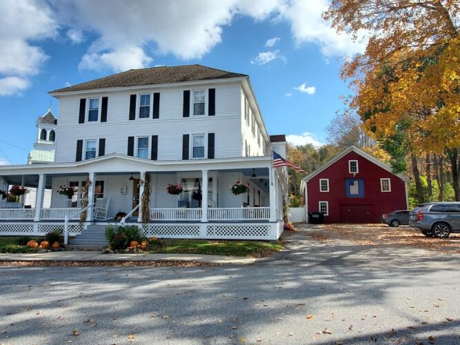 The Cornish Inn - Maine