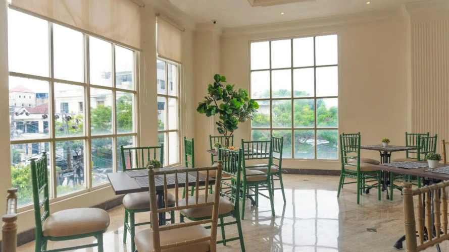 D'primahotel Pattimura Makassar - Makassar