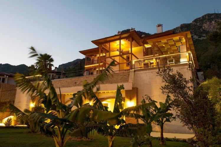 Grand Hotel Azmakhan Spa & Wellness - Akyaka