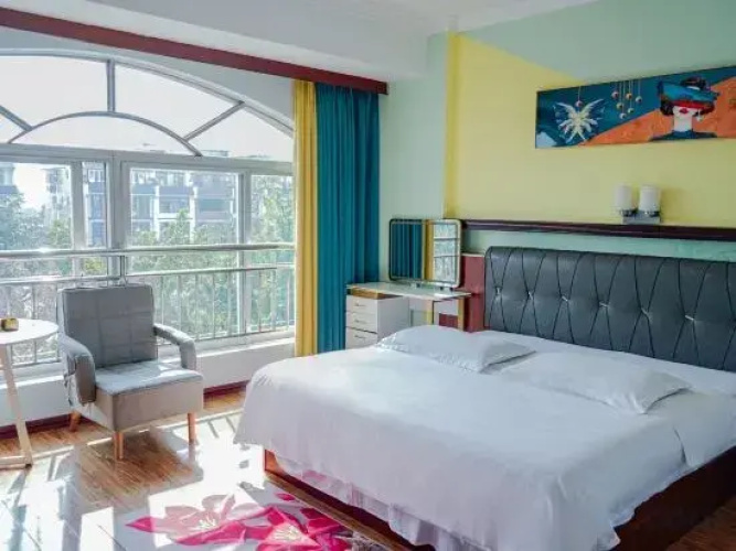 Sunshine Hotel (Hezhou College) - Hezhou