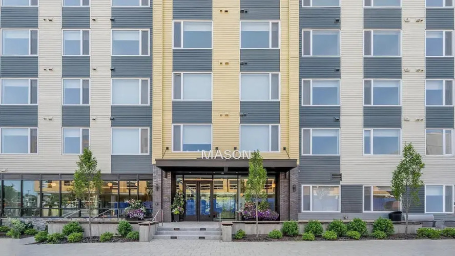 Hyatus Luxury Residences Everett - Boston, MA