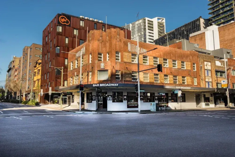 Bar Broadway - Sydney