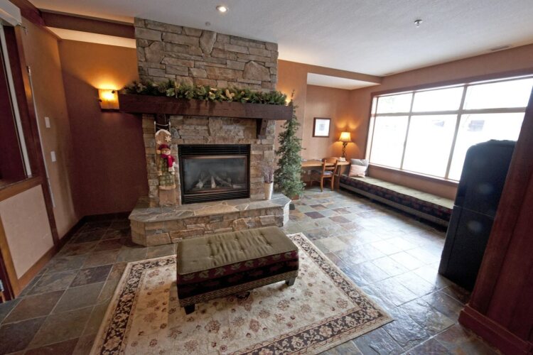Sundance Resort - Big White Ski Resort, BC