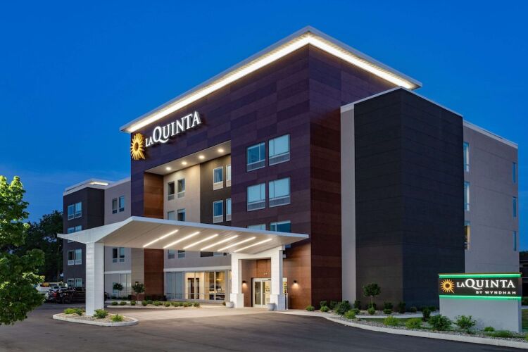 La Quinta Inn & Suites South Bend Near Notre Dame - South Bend, IN