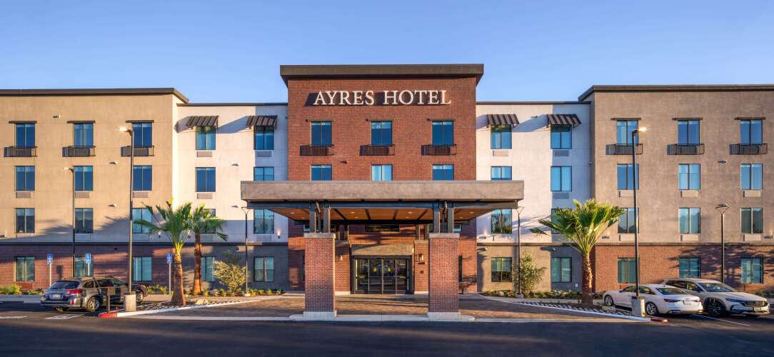 Ayres Hotel Rialto Fontana - San Bernardino, CA