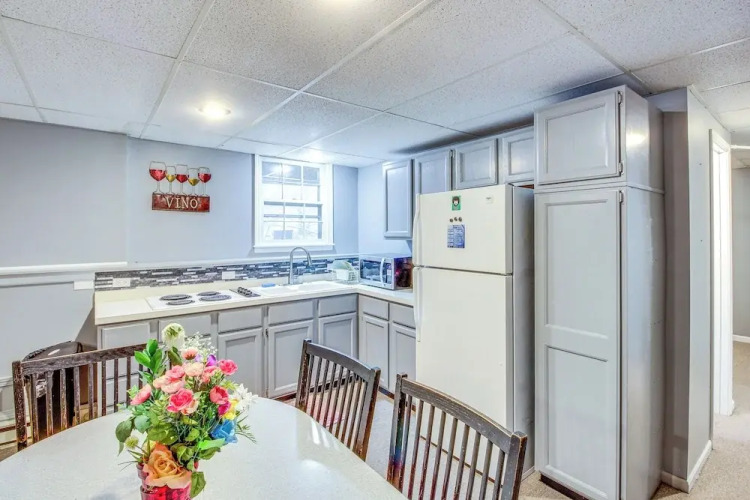 Shawnee Vacation Rental ~ 11 Mi To Kansas City! - Shawnee, KS