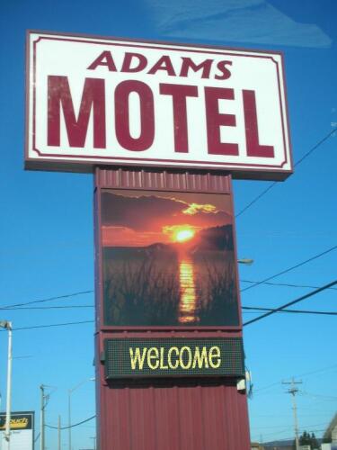 Adams Motel - Sault Ste. Marie