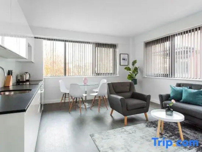 Viridian Apartments In St Albans Serviced Apartments - Abbott House - St Albans