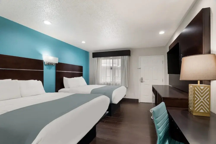 Laredo Hotel Inn - Laredo, TX