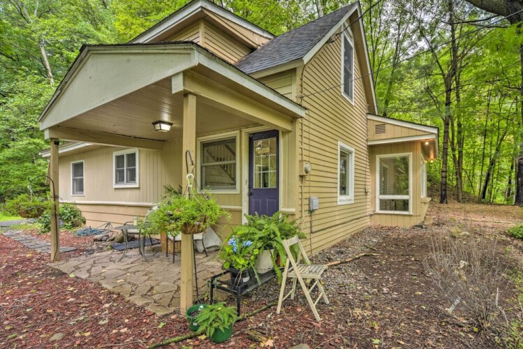 Pet-friendly St Croix Falls Remote Retreat! - Wild River State Park, Center City