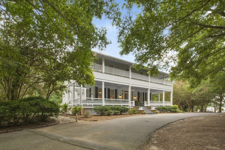 Liberty Hall Bed And Breakfast - Pendleton, SC