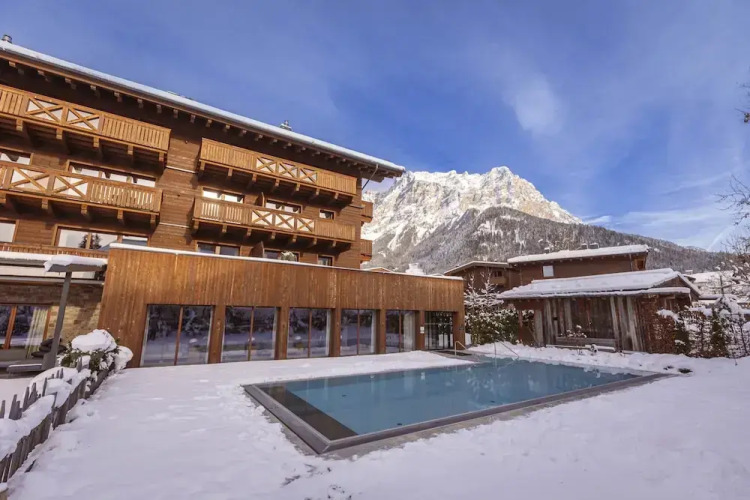 Attractive Chalet In Ehrwald - Garmisch-Partenkirchen