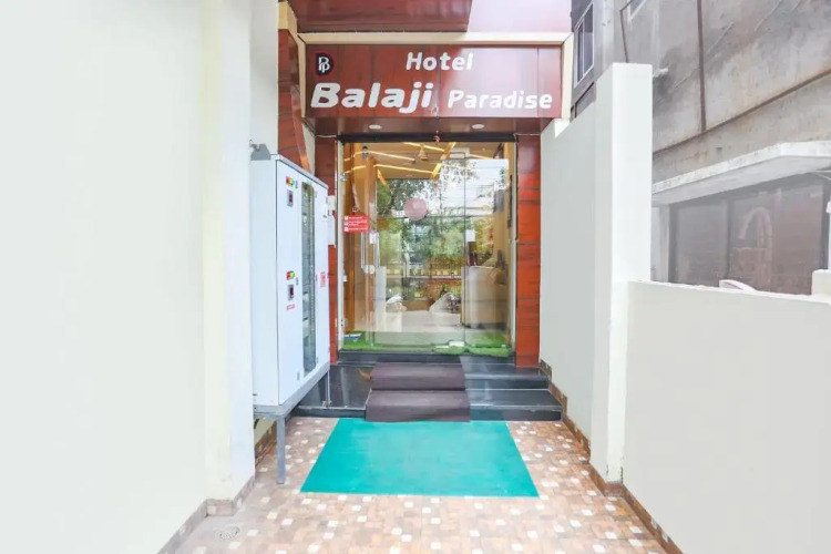 Fabhotel Balaji Paradise - Indore