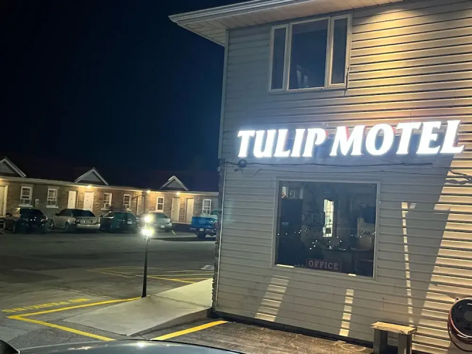 Tulip Motel - Woodstock