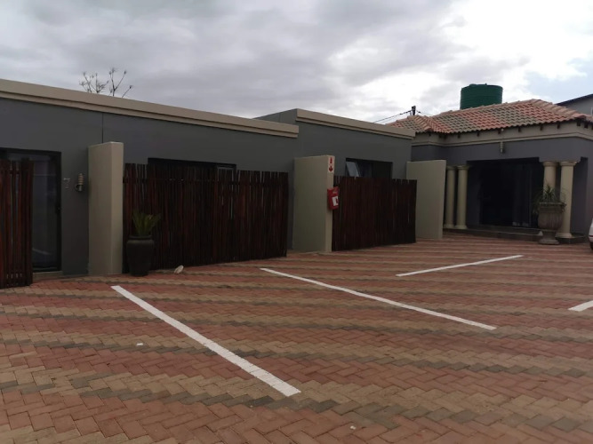 Thavhani Guest House - Thohoyandou