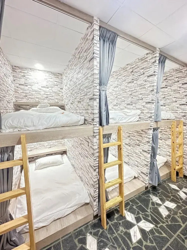 Economy Class Hostel - Taoyuan City
