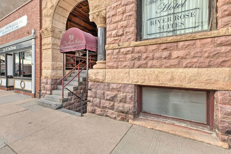 Pet-friendly Apt: 2 Blocks To Riverside Park! - Yankton, SD