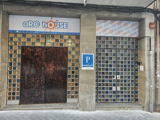 Arc House Granada - Grenade