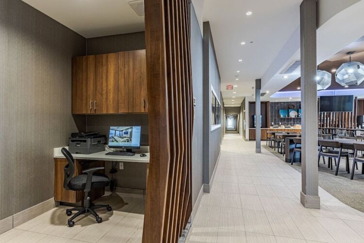 Springhill Suites By Marriott Detroit Sterling Heights - Warren, MI