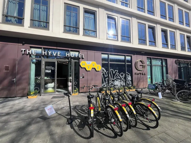 The Hyve Capsule Hostel Amsterdam - Amsterdam