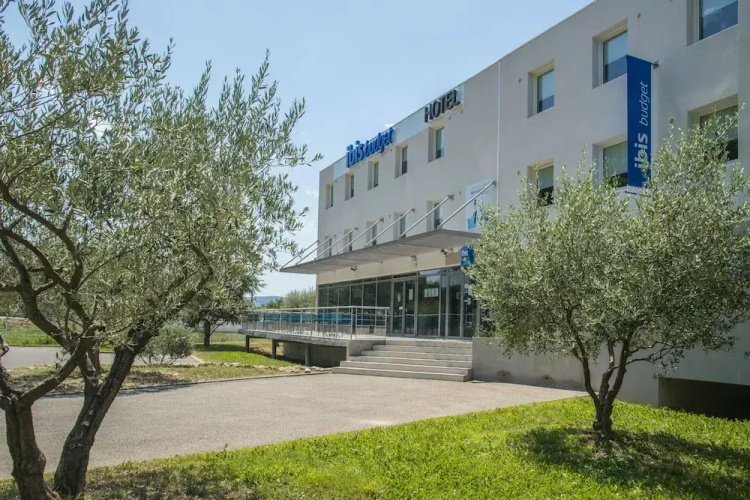 Ibis Budget Pertuis Portes Du Luberon - Pertuis