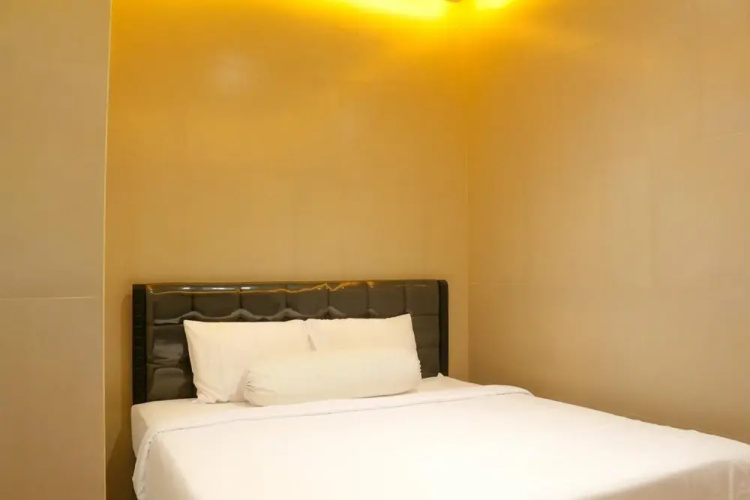 Hp Residence Redpartner Near Alun Alun Kediri - Kediri
