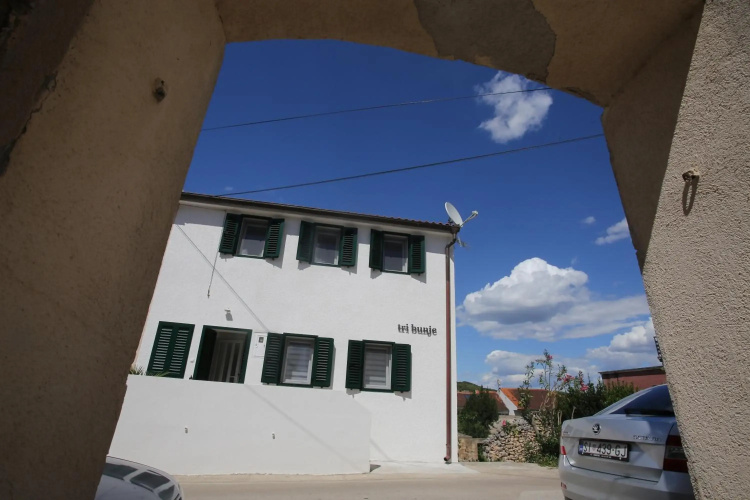Apartmani Tri Bunje - Vodice