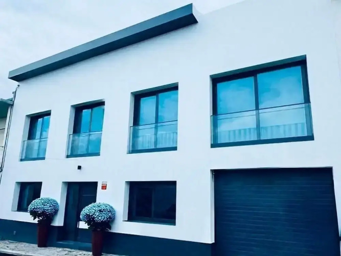 Bella Casa Bed & Breakfast - Ponta Delgada