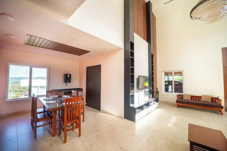 Queen's Hotel Mount Garden Kodaikanal - Kodaikanal