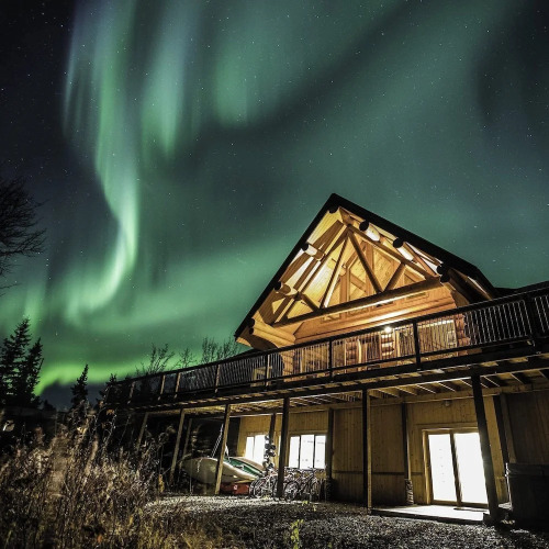 Inn On The Lake - Yukon